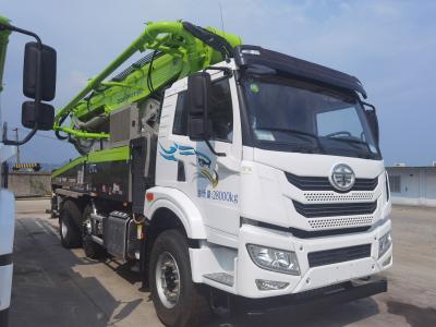 China 2025 3-Achsen 8-Rad Betonpumpe LKW Zoomlion 43m mit FAW-Chassis zu verkaufen