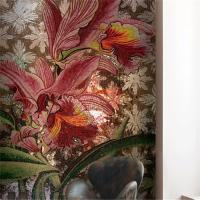 China Custom Glass Mosaic Mural Tile Flower Pattern Decorative Wall Art 30x30cm for sale