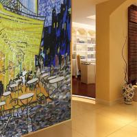 China Custom Abstract Glass Mosaic Mural Tile for Interior Wall Decoration 10x10mm for sale