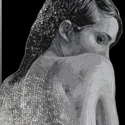 China Sexy Lady Mosaic Art Glass Painting Mosaic Custom Wall Mural Mosaic Tile for sale