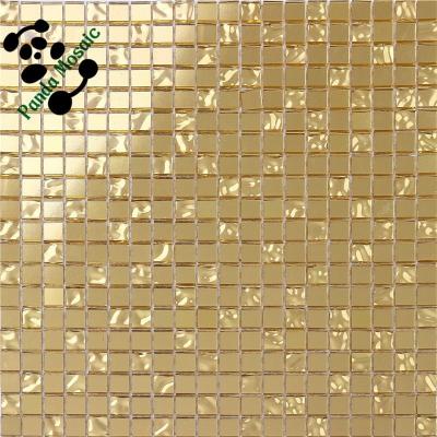 China Luxury Gold Glass Mosaic Tile Akali Acid Resistant 15x15x4mm for sale
