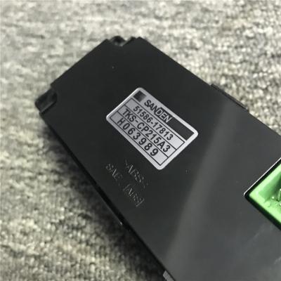 China O painel de Air Conditioning Control da máquina escavadora de Kobelco SK200-8 parte 51586-17813 TKS-CP215A3 H063989 à venda