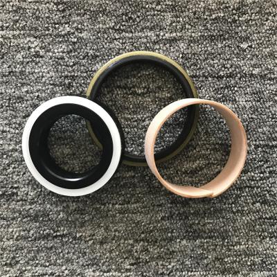 China Tension Oil Seal Repair Walking Garter Spring Oil Seal Komatsu Excavator PC200-6/PC220-6 for sale