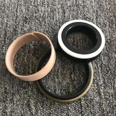 China Tension Oil Seal Repair Walking Garter Spring Oil Seal Komatsu Excavator PC200-6/PC220-6 for sale