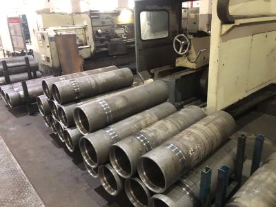 Cina Legame resistente Rod Cross Tube Cylinders dei cilindri idraulici in vendita