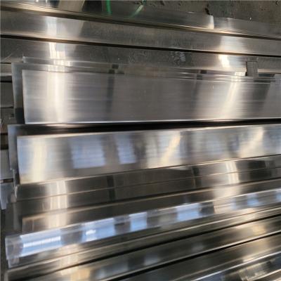 Cina 0.3mm ss senza cuciture quadrati 0.7mm convogliano il BACCANO Jisco 316h 316L 316 304h 304L della linea sottile del raso 320g in vendita