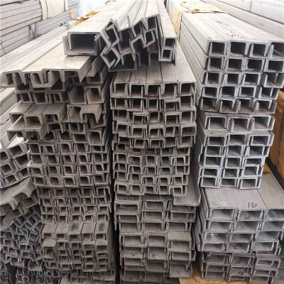 Cina 75 x 50 75 x 75 angoli 100 di acciaio inossidabile di 8x8 0.9mm x 100 100 x 50 20 x 20 laminati a caldo in vendita