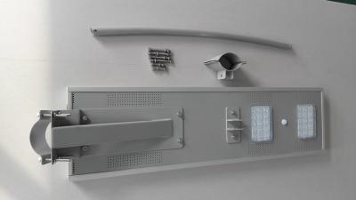 Cina Un bianco puro luminoso eccellente 4000k di 30 iluminazioni pubbliche solari di W LED 2 anni di garanzia in vendita