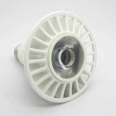 Cina La stella ricaricabile di energia del riflettore di Dimmable LED ha elencato 950lm 5000k in vendita