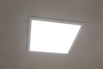 Cina Lo schermo piatto libero di abbagliamento ultra sottile LED accende luminoso eccellente per la sala riunioni in vendita