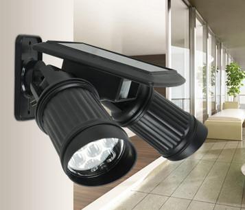 Cina Il giardino solare del sensore di moto di PIR LED accende il riflettore capo doppio regolabile impermeabilizza in vendita