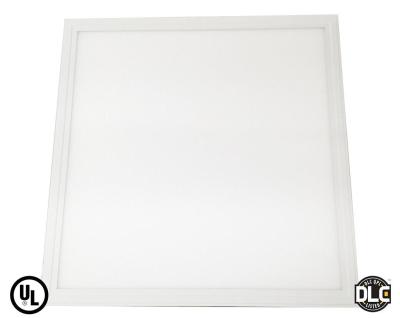 Cina 603x603mm d'attaccatura quadrati 2x2 hanno condotto lo schermo piatto 45W 5000K DLC elencato in vendita