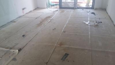 Cina Rotolo temporaneo di protezione del pavimento di colore 23m di spessore viola di lunghezza 0.77mm in vendita