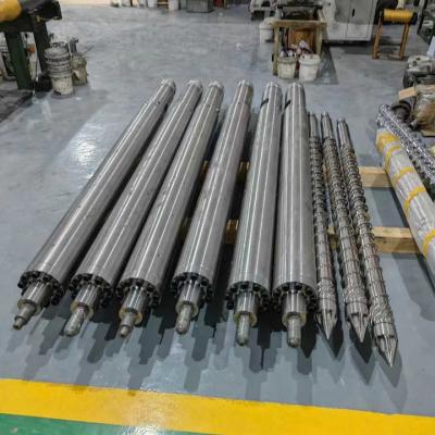 China Bimetallic Coating Injection Moulding Screw Barrel Manufacturer For Injection Molding Machines for sale