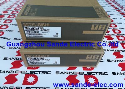 Cina NUOVO trasporto ORIGINALE MR-J2S-2OB MRJ2S20B di Expedited del DRIVER di MR-J2S-20B Mitsubishi servo in vendita