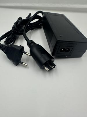 Cina Caricabatterie Standard Bosch – 4 Amp, US/Can, compatibile con il sistema smart in vendita