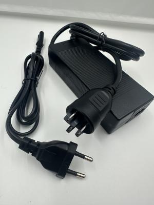 Cina Caricabatterie Standard Bosch – 4 Amp, US/Can, compatibile con il sistema smart in vendita