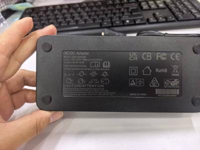 중국 보쉬 E-바이크 시리즈 3핀 36V 42V 4A 리튬 이온 배터리 충전기 판매용