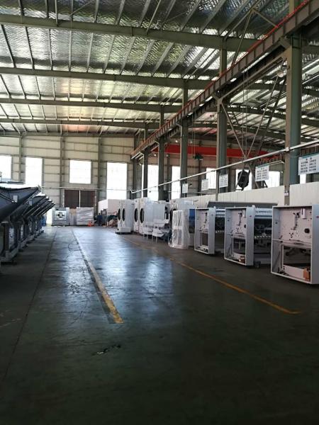 Convenient Time Saving Automatic Towel Folding Machine For Laundry Shop