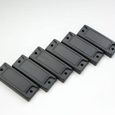 Cina Sul materiale riutilizzabile dell'ABS dell'autoadesivo di frequenza ultraelevata RFID del metallo per gestione delle scorie in vendita