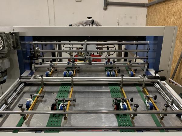 Fully Automatic Multicolor Deep Embossing Machine With 2 Mm Gripper Edge Size