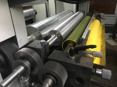 Chine PRY4-1000 Machine à imprimer à quatre couleurs à vendre