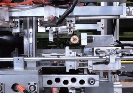300g/M2 Rigid Box Making Machine 7mm Edge Folding Depth