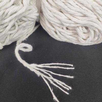China Ne1.5 Ne2 Mop Yarn Open End Yarn Regenerated Yarn Recycled Yarn For Weaving Mops for sale