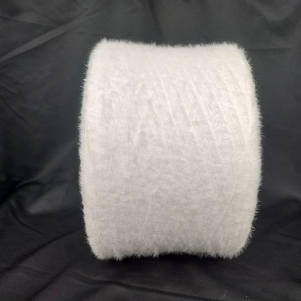 1.3cm NM12 Fil de plumes de nylon blanc blanchi / blanc brut pour le tricot à la machine plate