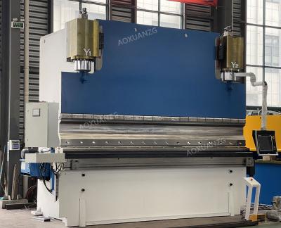 Cina La pressa idraulica di CNC del regolatore di DA66T frena 3+1 l'asse 4000 KN in vendita
