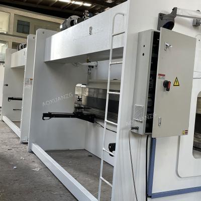 China La prensa hidráulica del CNC frena con el motor servo TP10S en venta