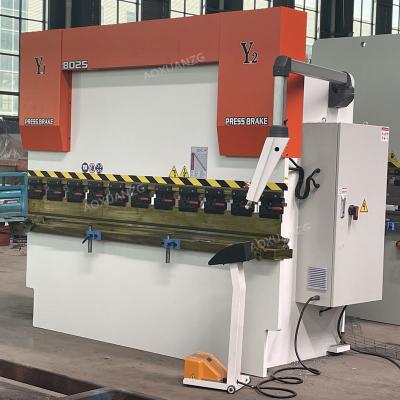 China bremst doppelte hydraulische Presse 80T 2500MM Servobewegungsdas c$falten synchronisiert zu verkaufen