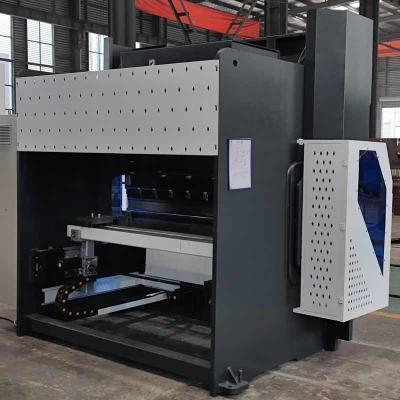 Cina Macchina piegatubi idraulica della lamiera sottile di CNC di 80T2500MM facile da operare in vendita