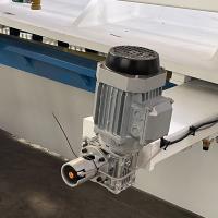 China Efficient Hydraulic Guillotine Shearing Machine 3200mm Cutting Length E21S Controller for sale