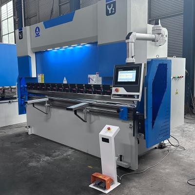 中国 油圧出版物ブレーキCNCの曲がる機械DA53T 170T 3200電気戴冠を用いる4+1軸線 販売のため