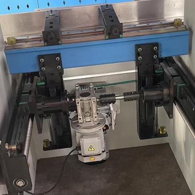 China máquina da dobradura da chapa metálica do CNC do freio Wc67y 950mm da imprensa da barra da torsão 40T com linha central de R à venda