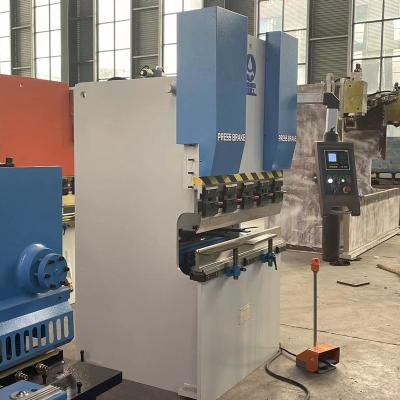 China máquina da dobradura da chapa metálica do CNC do freio Wc67y 950mm da imprensa da barra da torsão 40T com linha central de R à venda