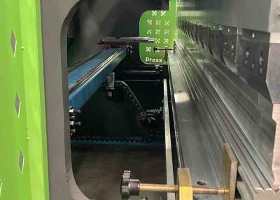 China WC67K 160T 3200mm Máquina de prensagem hidráulica CNC Tp10s Controlador Máquina de dobra automática de chapas de metal à venda