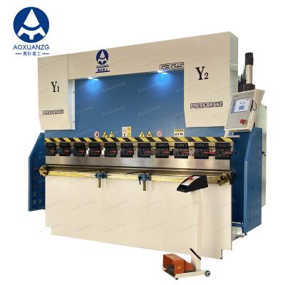 China Máquina de dobra customizável do freio da imprensa de Hydraulic Press Machine da cerca da proteção 630KN à venda
