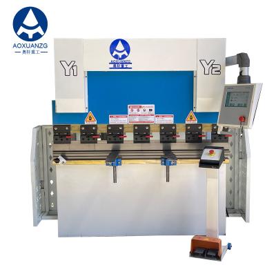China Pressão nominal de 300KN Freio de pressão hidráulica Máquina de dobra CNC de 1600 mm com controlador Tp10s à venda