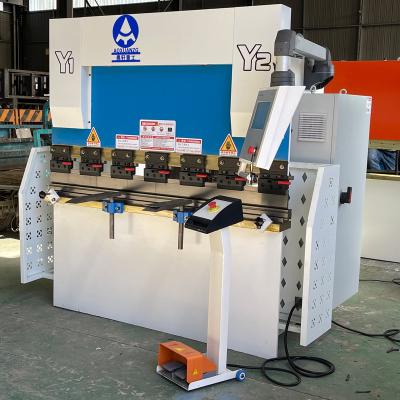Cina 160T3200mm Lavorazione di lamiere di metallo Personalizzabile Pressa idraulica Freni fabbrica personalizzazione in vendita