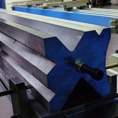 China Máquina de dobra CNC 300T 3200 E21 Controlador de folha de dobra à venda