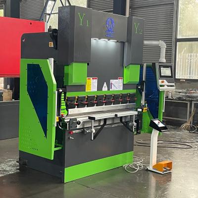 Cina Piccola macchina di piegatura elettroidraulica 40T 1600mm DA53T 4+1 asse frenante CNC in vendita