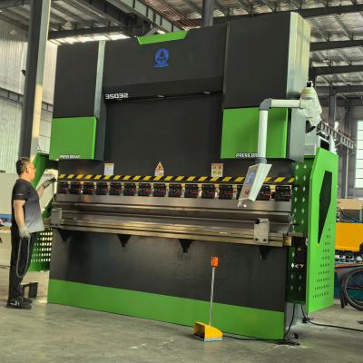 Cina Freni idraulici CNC Presse Potente piegatrice 4 metri Precise And Efficient in vendita