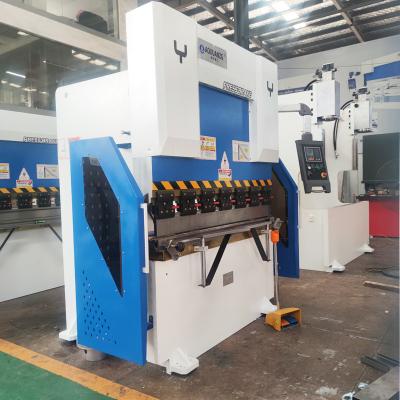 Cina Hydraulic 40T Torsion Bar Press Brakes E21 System NC 1600MM With Guardrail in vendita