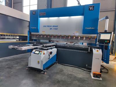 Cina ASSE automatico 3200MM del freno 8+1 della pressa idraulica di CNC dell'alimentatore 110T che piegano in vendita