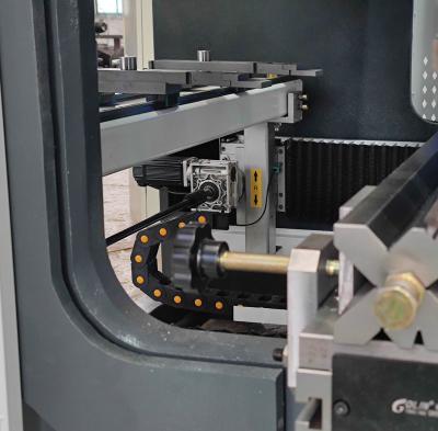 Cina Freno idraulico della stampa di CNC di asse 800KN 4+1 con DA58T in vendita