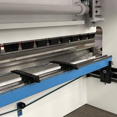 Cina CNC 125t 3200mm del freno della stampa di Antivari di torsione del sistema E21 in vendita