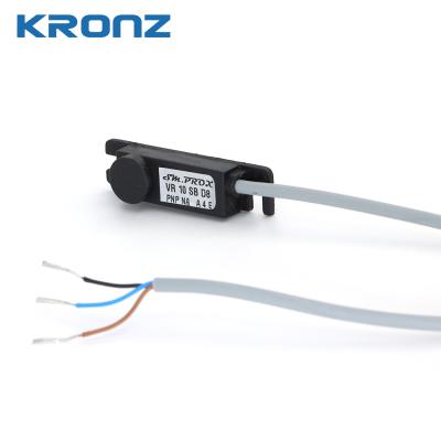 China Inductieve sensoren met PVC-kabel 2m Rechthoekige behuizing 8 mm Sn Afstand PNP NC-uitgang Te koop