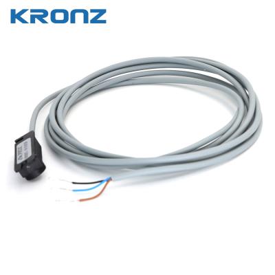 China Inductieve sensor 3 draden DC NPN NO Afstand Sn 8mm 10-35 Vdc PVDF Materiaal IP67 waterdicht Te koop